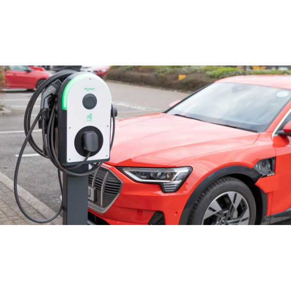 Schneider Electric EVlink Pro AC -elbilsladdningsstation, 3x32 A, 22 kW ...